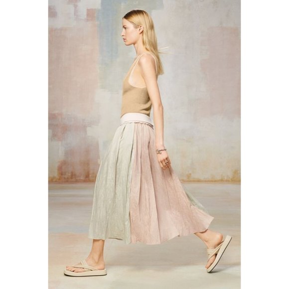 Zara | Skirts | Zara Srpls Pleated Skirt Flp Skrt Ref 3057201 | Poshmark